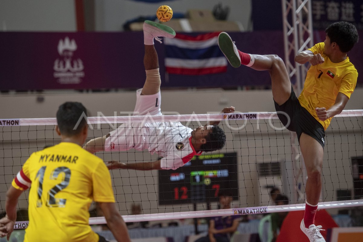 Tim sepak takraw beregu putra Indonesia raih medali emas SEA Games 2023 | ANTARA Foto