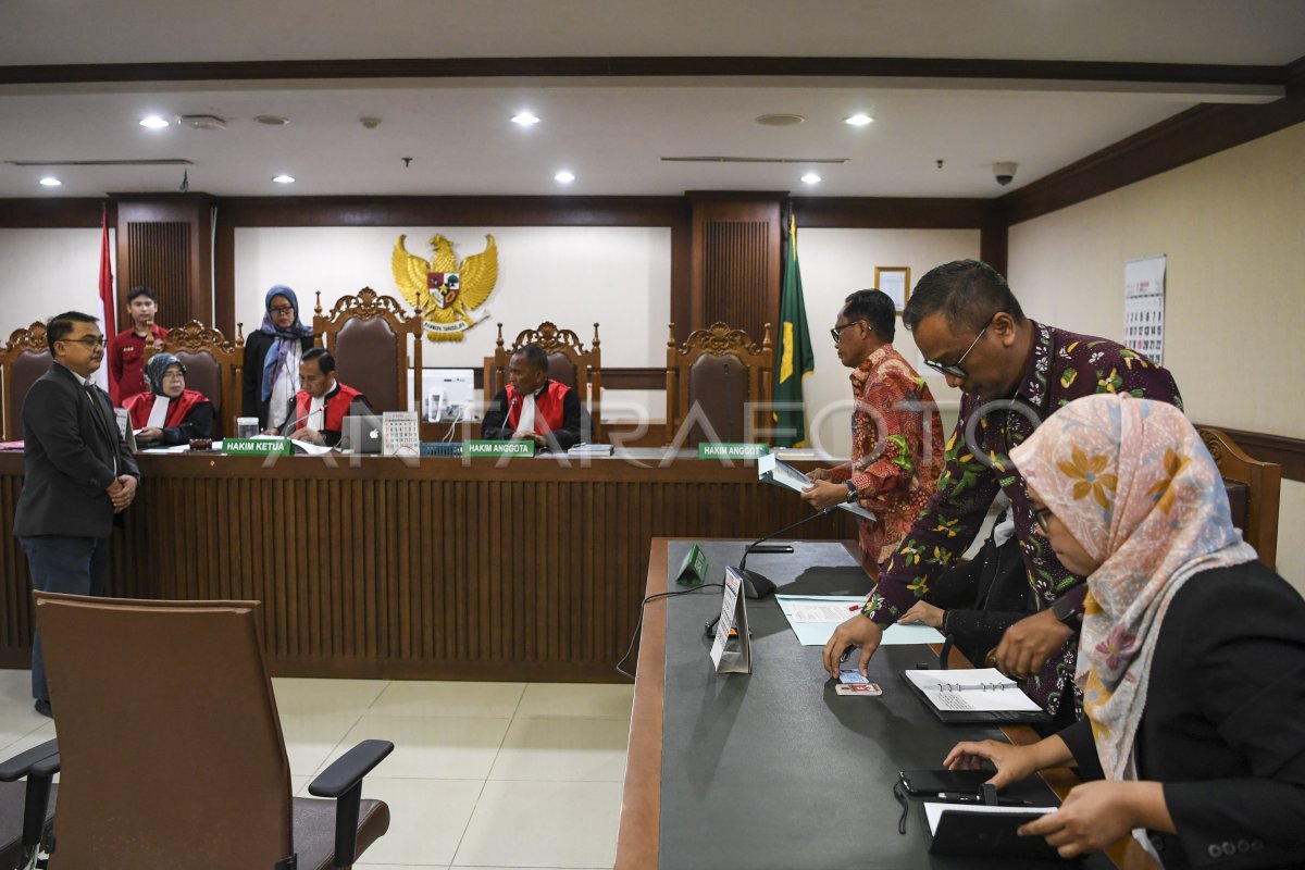 Official judge of Gumilang Panji Temple to Mahfud MD | ANTARA Foto