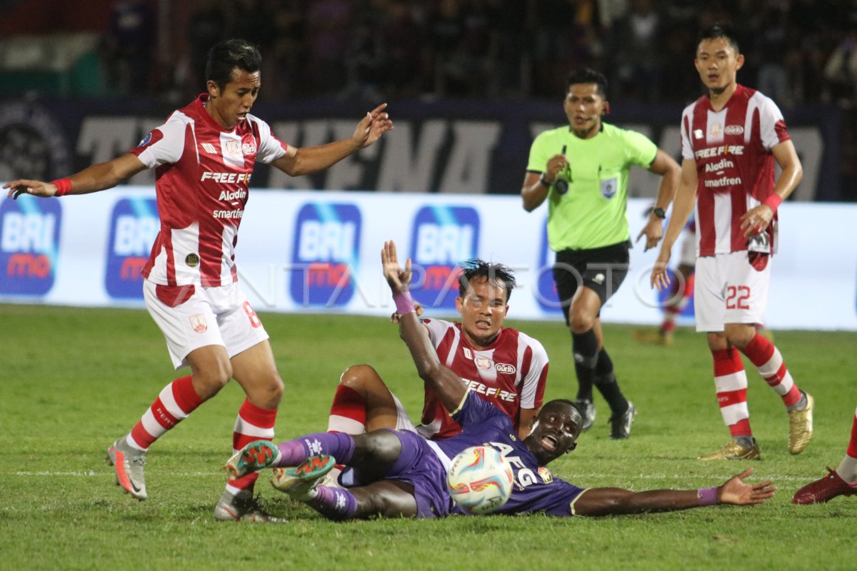 Persik Kediri kalahkan Persis Solo | ANTARA Foto