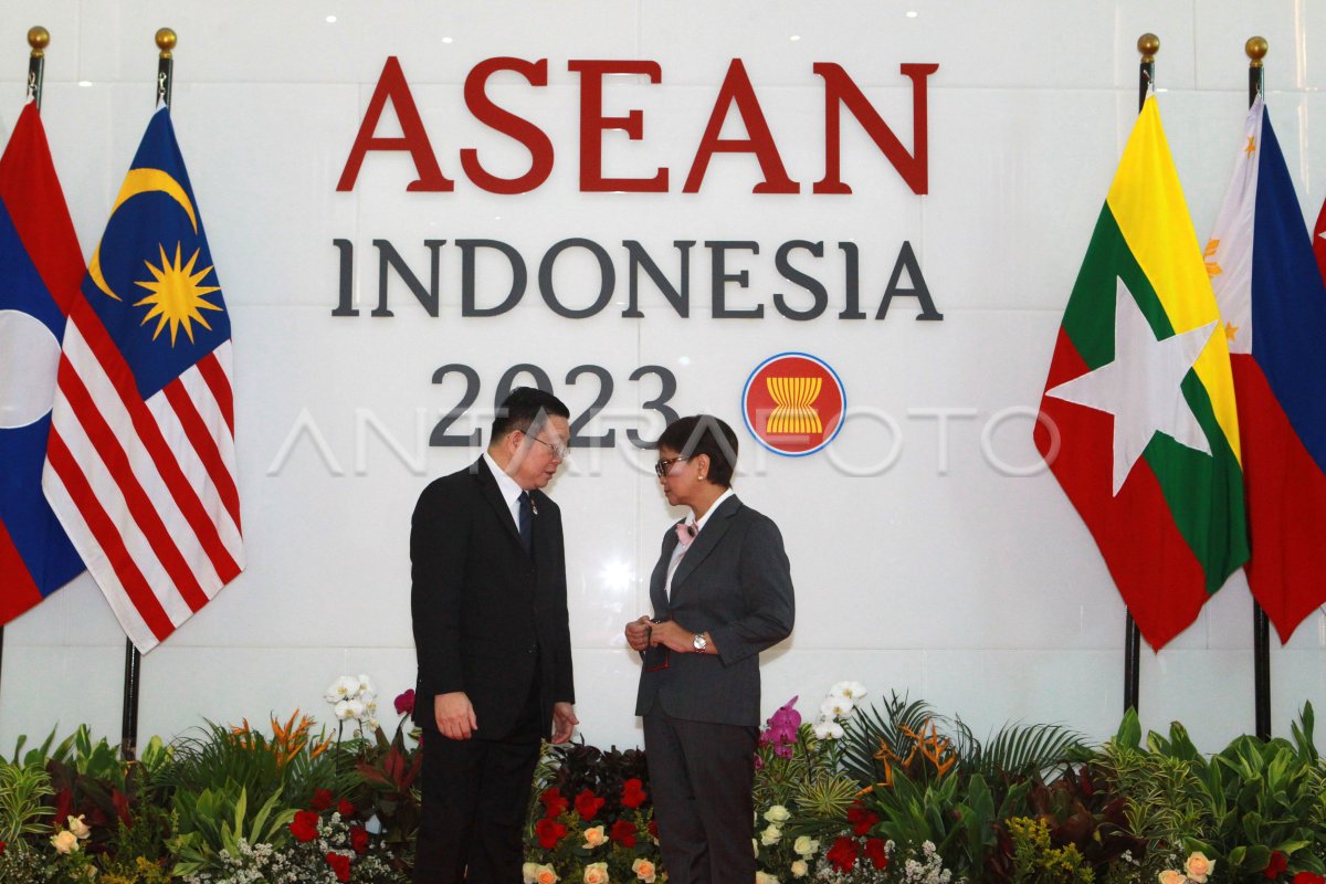 Kedatangan Sekjen ASEAN di AMM | ANTARA Foto Kedatangan Sekjen ASEAN di AMM | ANTARA Foto