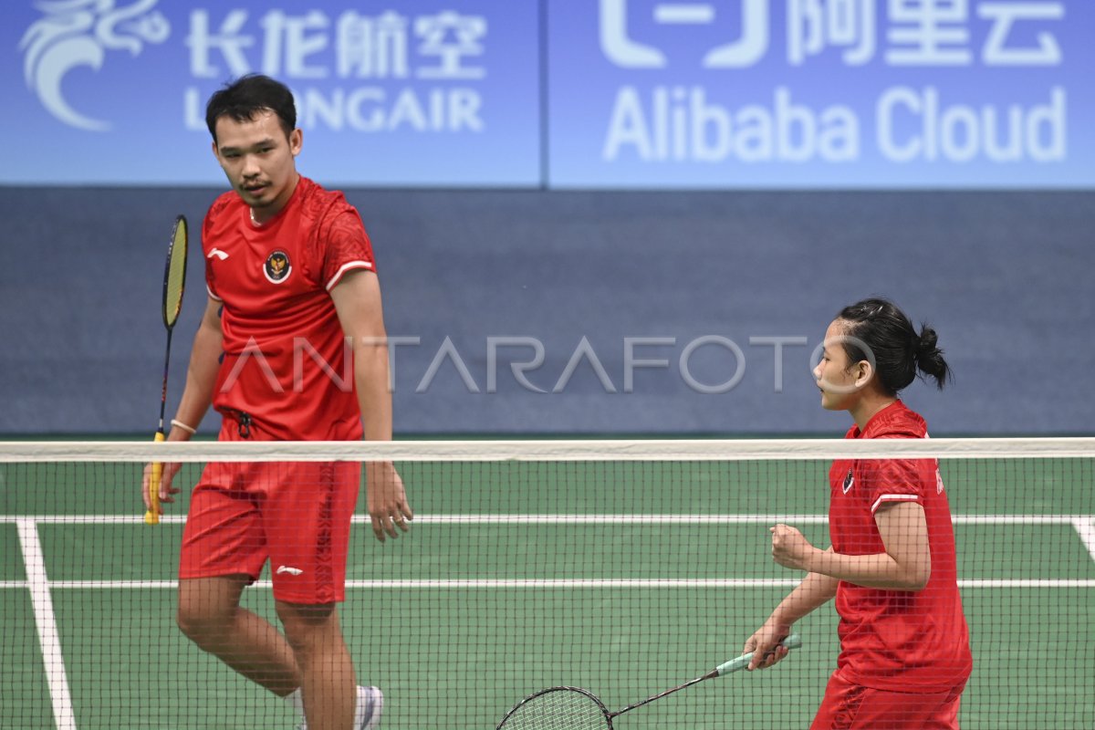 Rinov-Pitha lolos ke 16 besar | ANTARA Foto