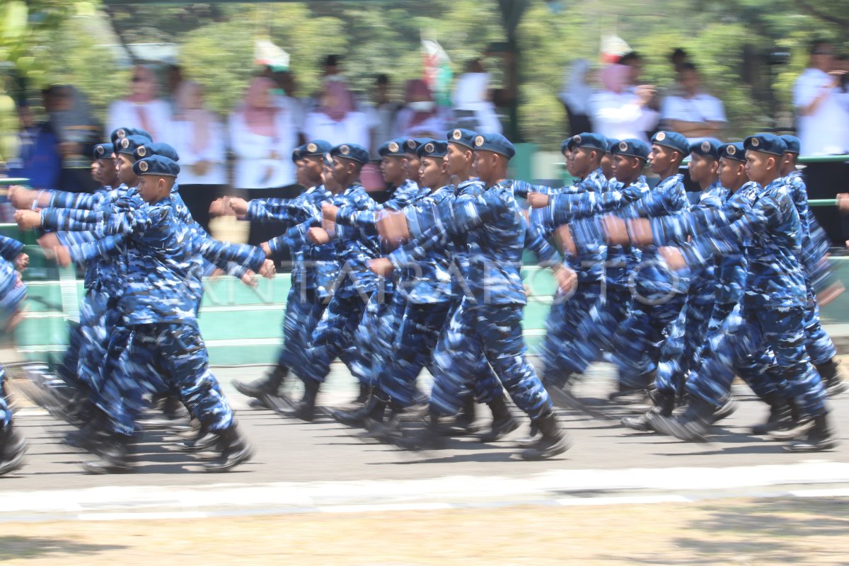 SMA Taruna East Java School Student Meeting | ANTARA Foto