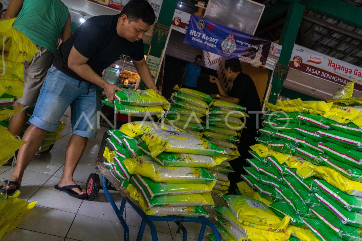 Stok beras nasional awal tahun 2024 | ANTARA Foto