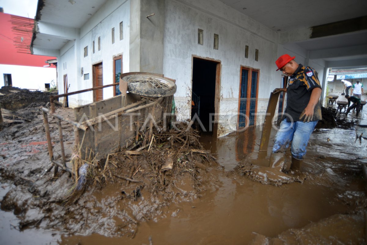 Masa tanggap darurat banjir lahar dingin Gunung Marapi | ANTARA Foto