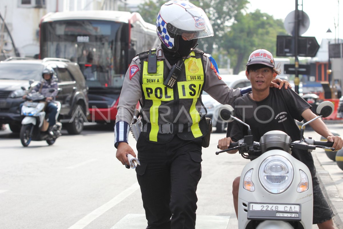 Operasi Patuh Semeru di Kota Lama Surabaya | ANTARA Foto