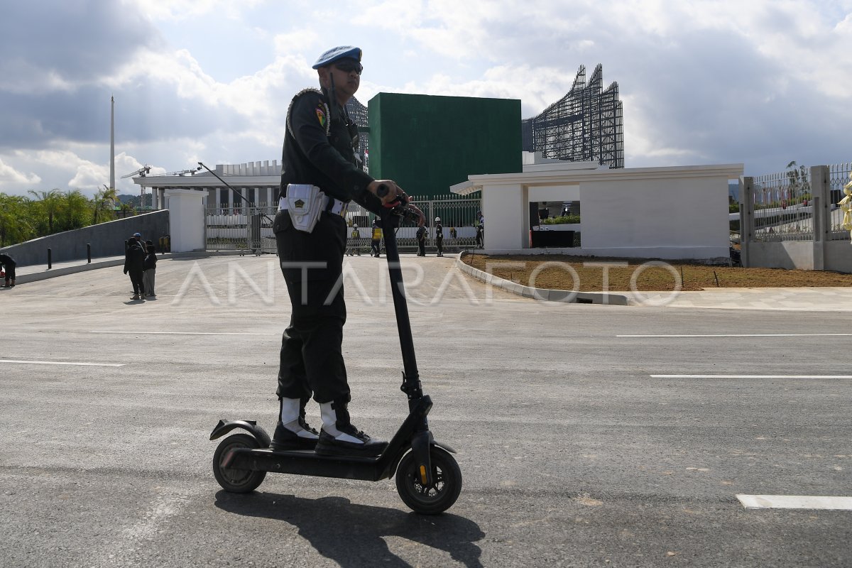 Persiapan jelang HUT Ke-79 RI di IKN | ANTARA Foto Persiapan jelang HUT Ke-79 RI di IKN | ANTARA Foto