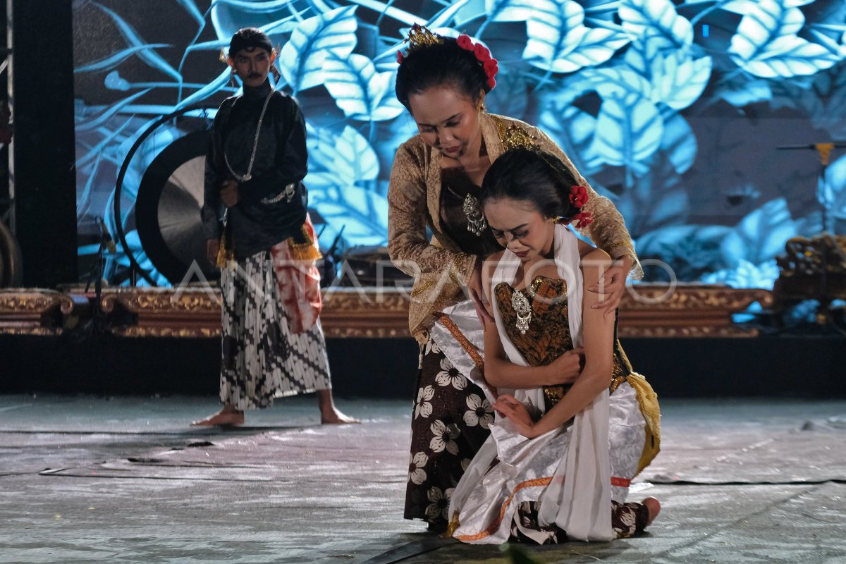 Pentas seni budaya DCF 2024 | ANTARA Foto