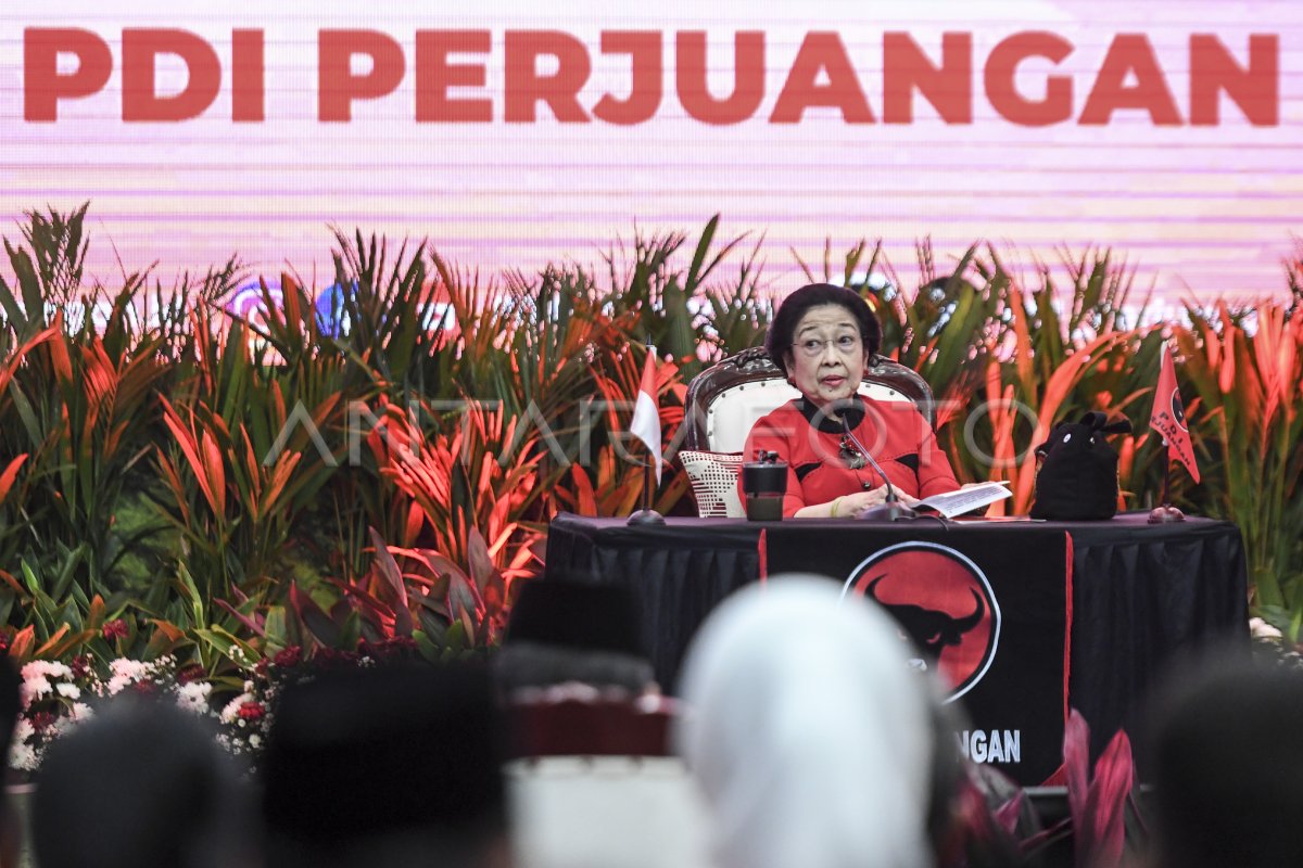PDIP umumkan bakal calon kepala daerah | ANTARA Foto PDIP umumkan bakal calon kepala daerah | ANTARA Foto