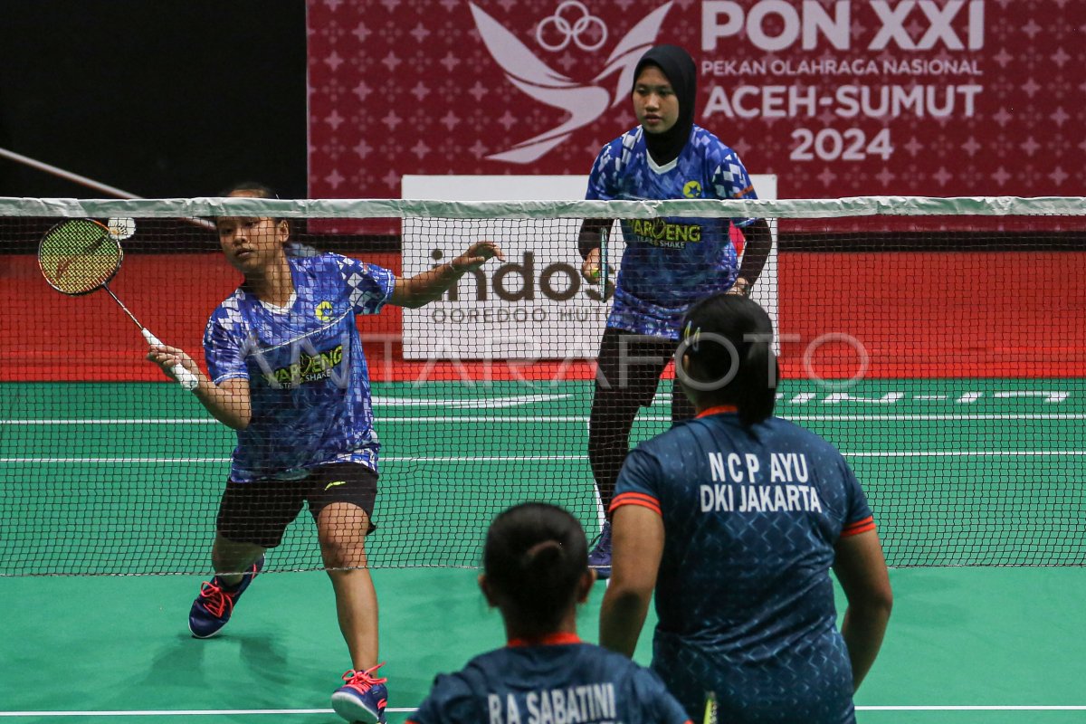 PON XXI Aceh-Sumut: Penyisihan bulu tangkis beregu putri | ANTARA Foto