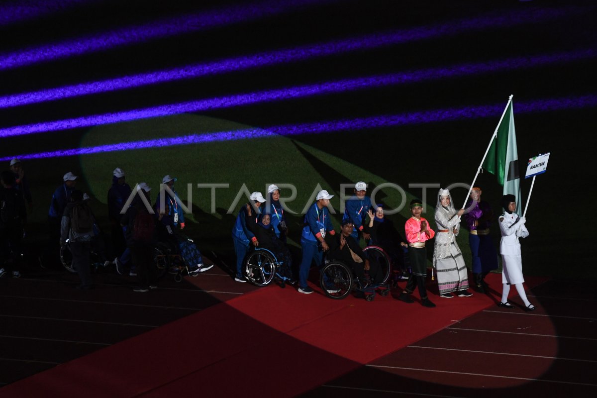 Upacara pembukaan Peparnas XVII Solo 2024 | ANTARA Foto