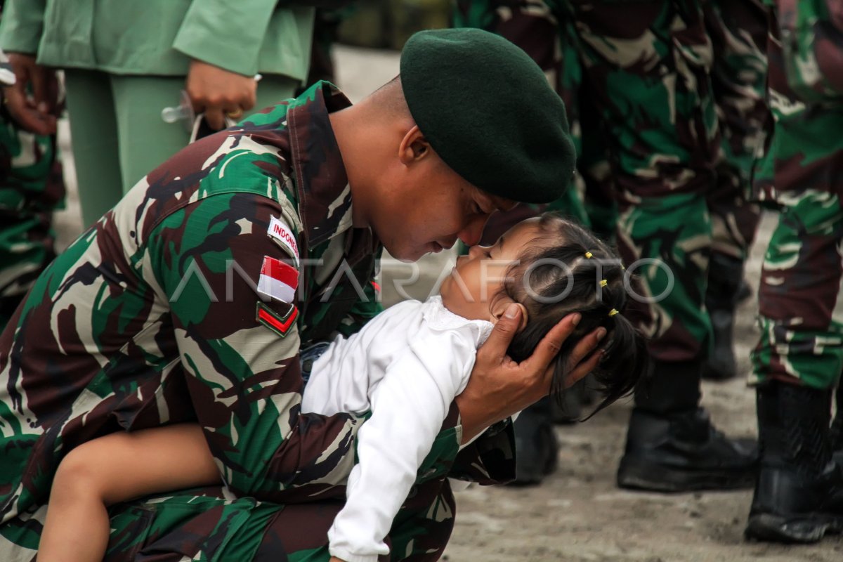 Pemberangkatan Satgas Pamtas RI-Papua Nugini | ANTARA Foto
