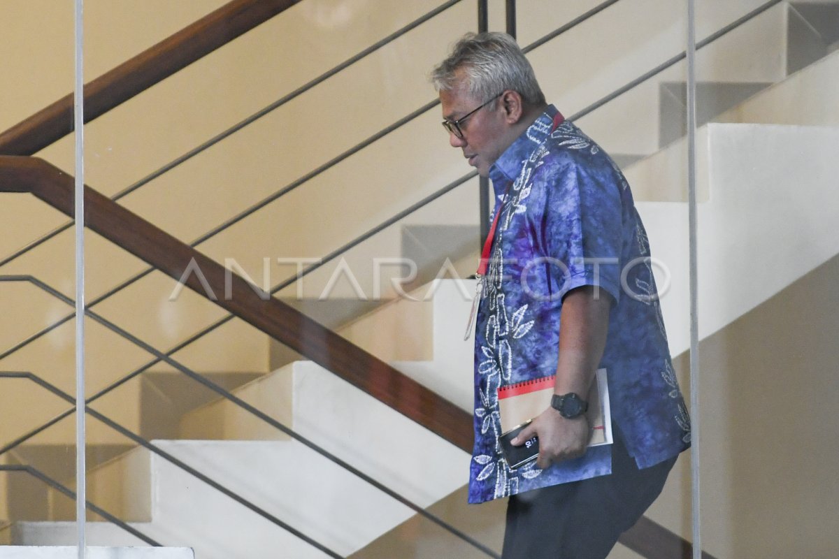 Arief Budiman diperiksa KPK | ANTARA Foto Arief Budiman diperiksa KPK | ANTARA Foto