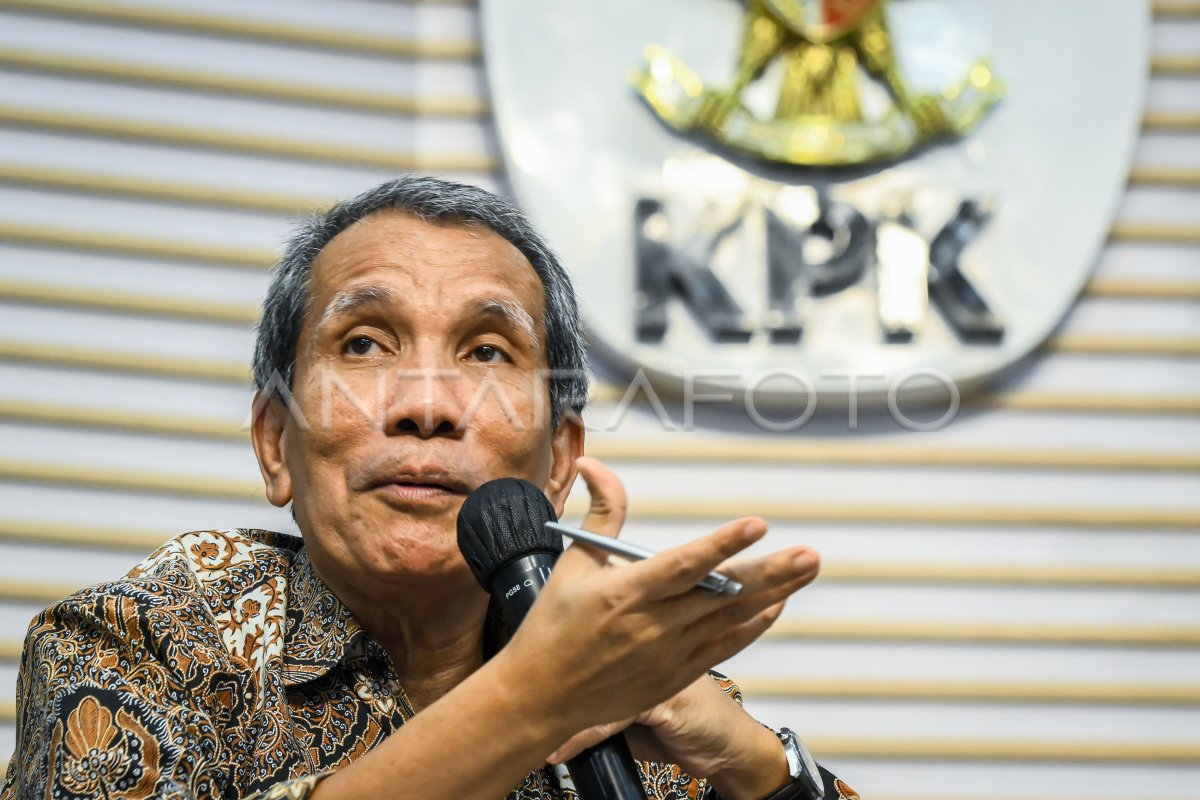 Hasil survei penilaian integritas KPK | ANTARA Foto Hasil survei penilaian integritas KPK | ANTARA Foto
