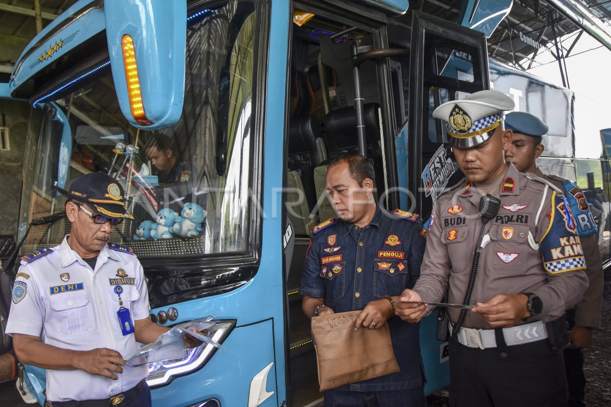 Operasi Keselamatan Lodaya di Ciamis | ANTARA Foto