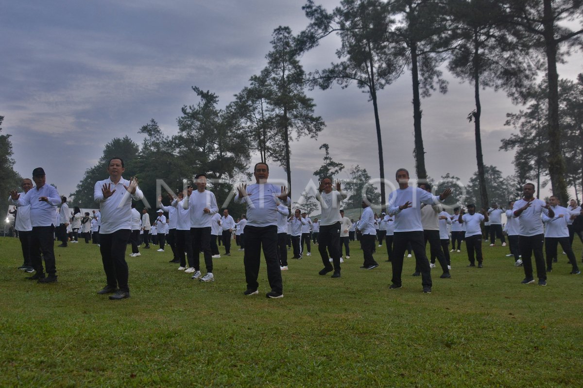 Kegiatan kepala daerah peserta retret di Akmil | ANTARA Foto