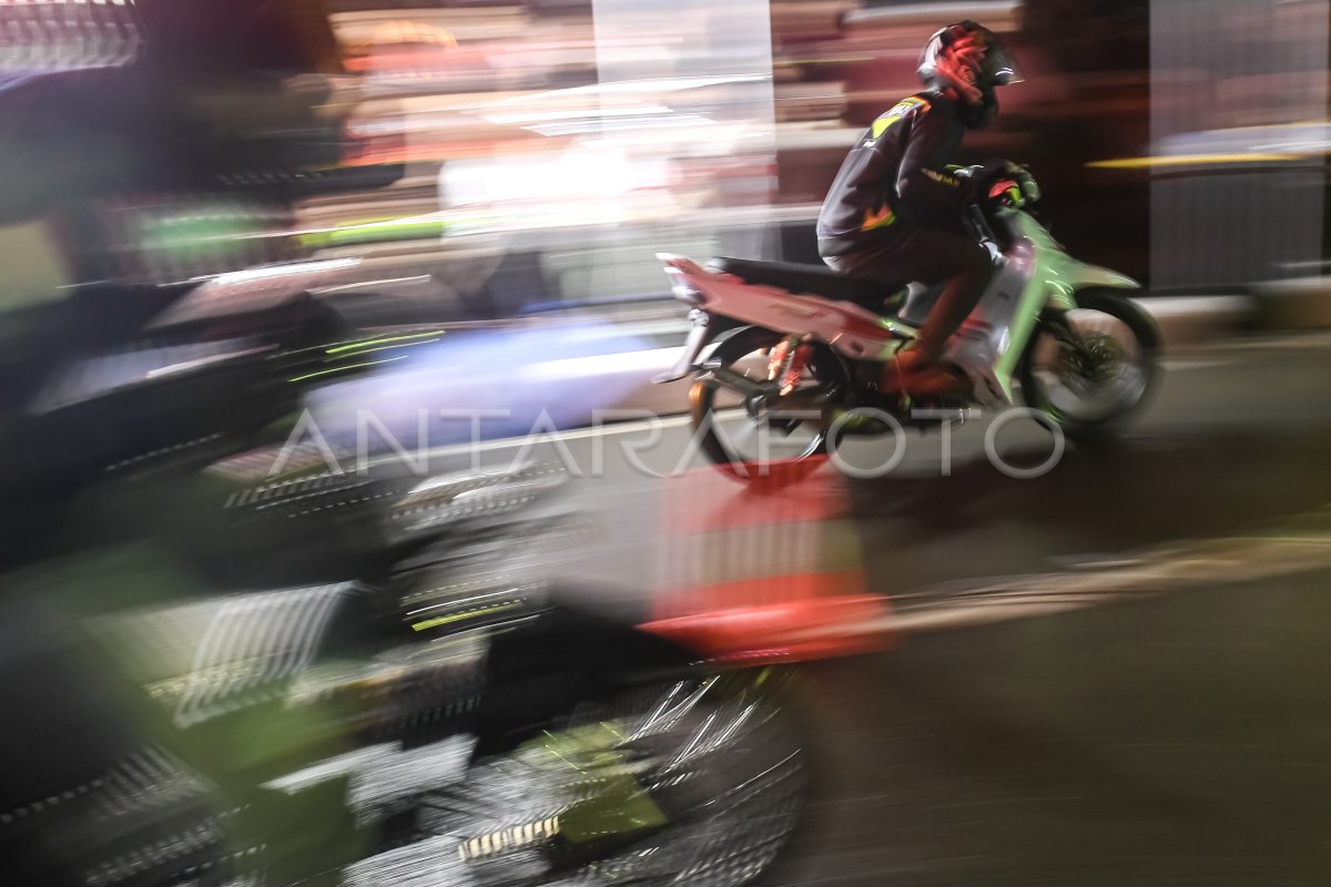 Cegah balap liar saat Ramadhan di Samarinda | ANTARA Foto Cegah balap liar saat Ramadhan di Samarinda | ANTARA Foto