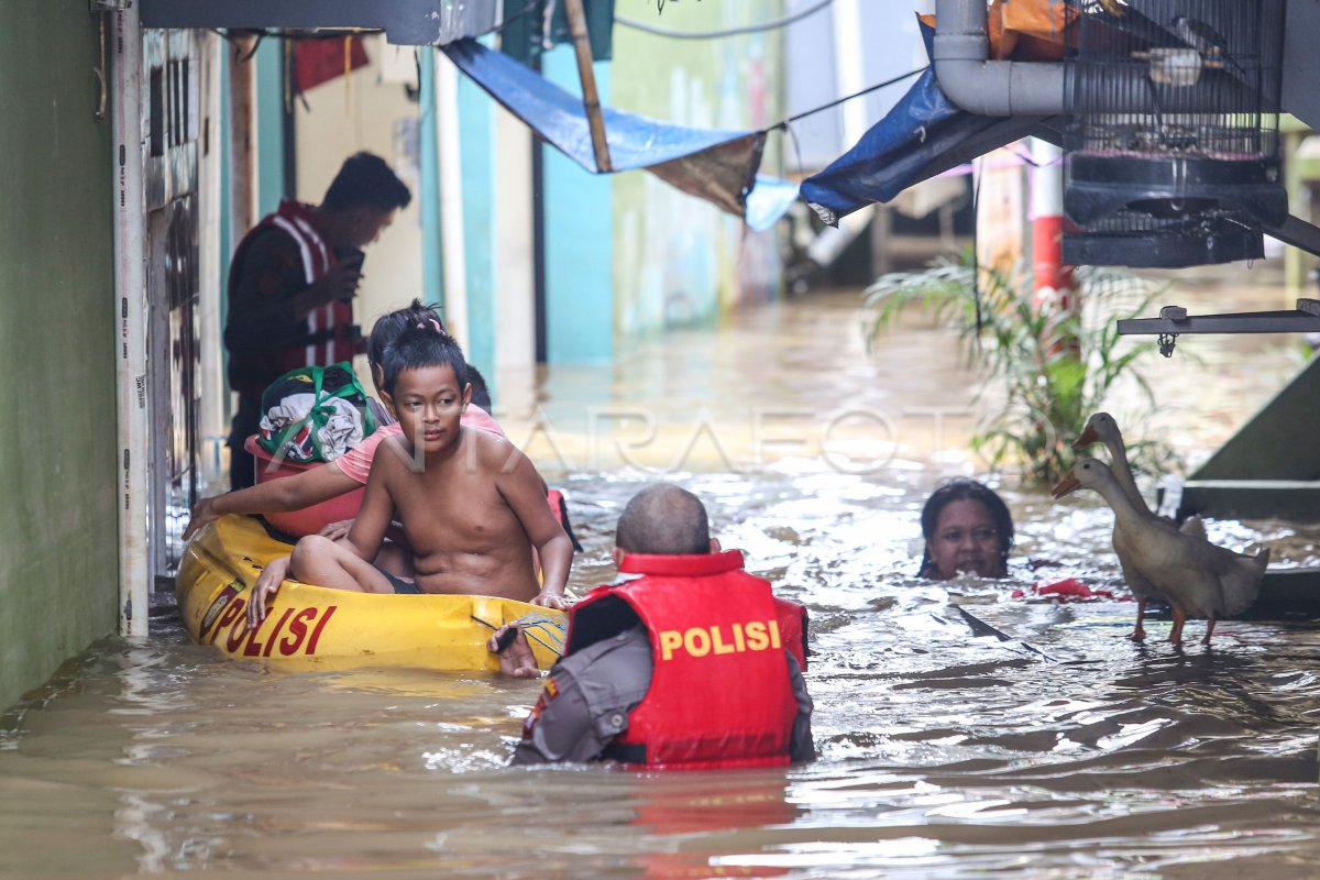 Banjir kembali rendam Jakarta | ANTARA Foto