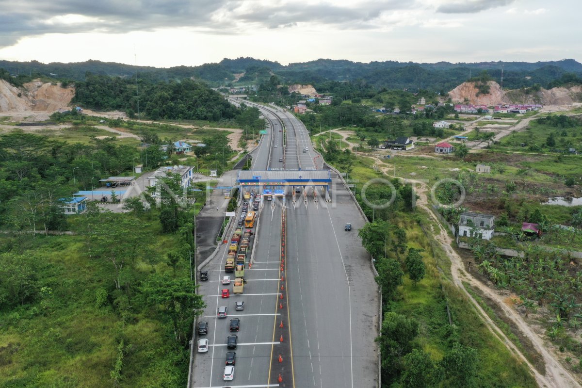 Peningkatan volume ruas jalan tol Balikpapan-Samarinda | ANTARA Foto