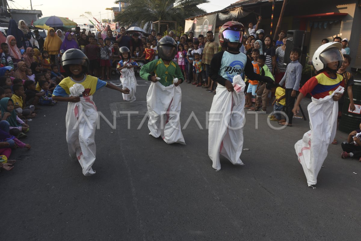 LOMBA BALAP KARUNG | ANTARA Foto
