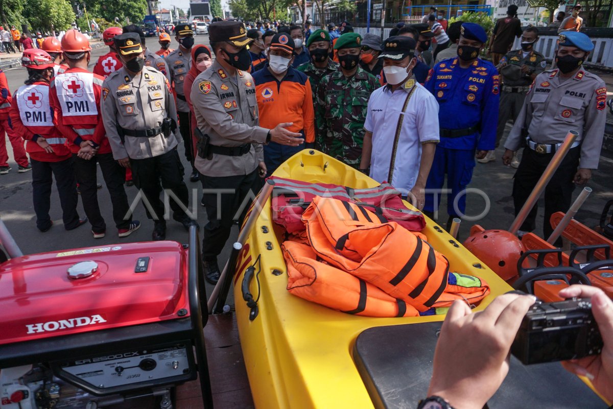 APEL KESIAPSIAGAAN BENCANA | ANTARA Foto