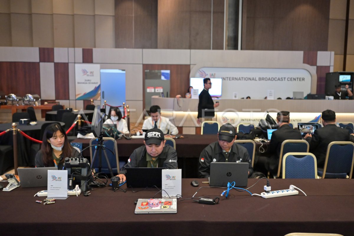 Media Center IAF II-HLF MSP | ANTARA Foto