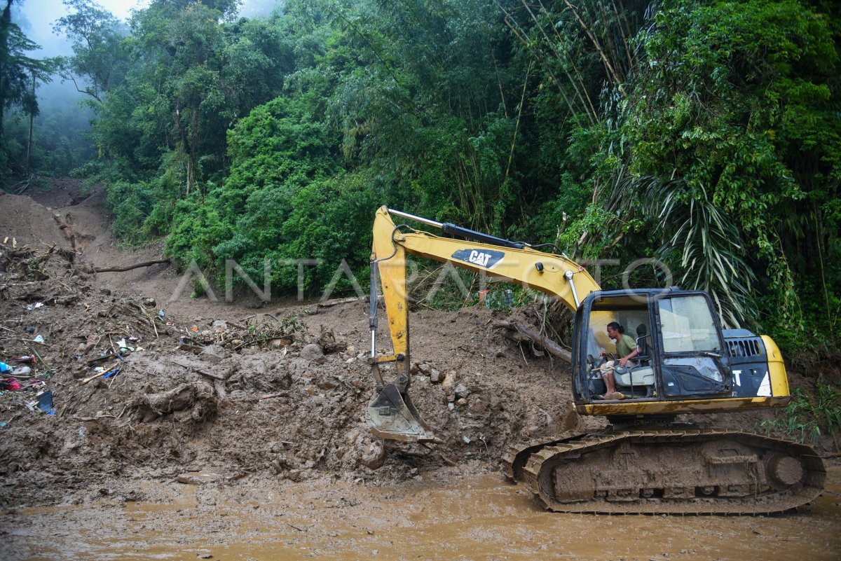 Bencana tanah longsor susulan di Karo | ANTARA Foto