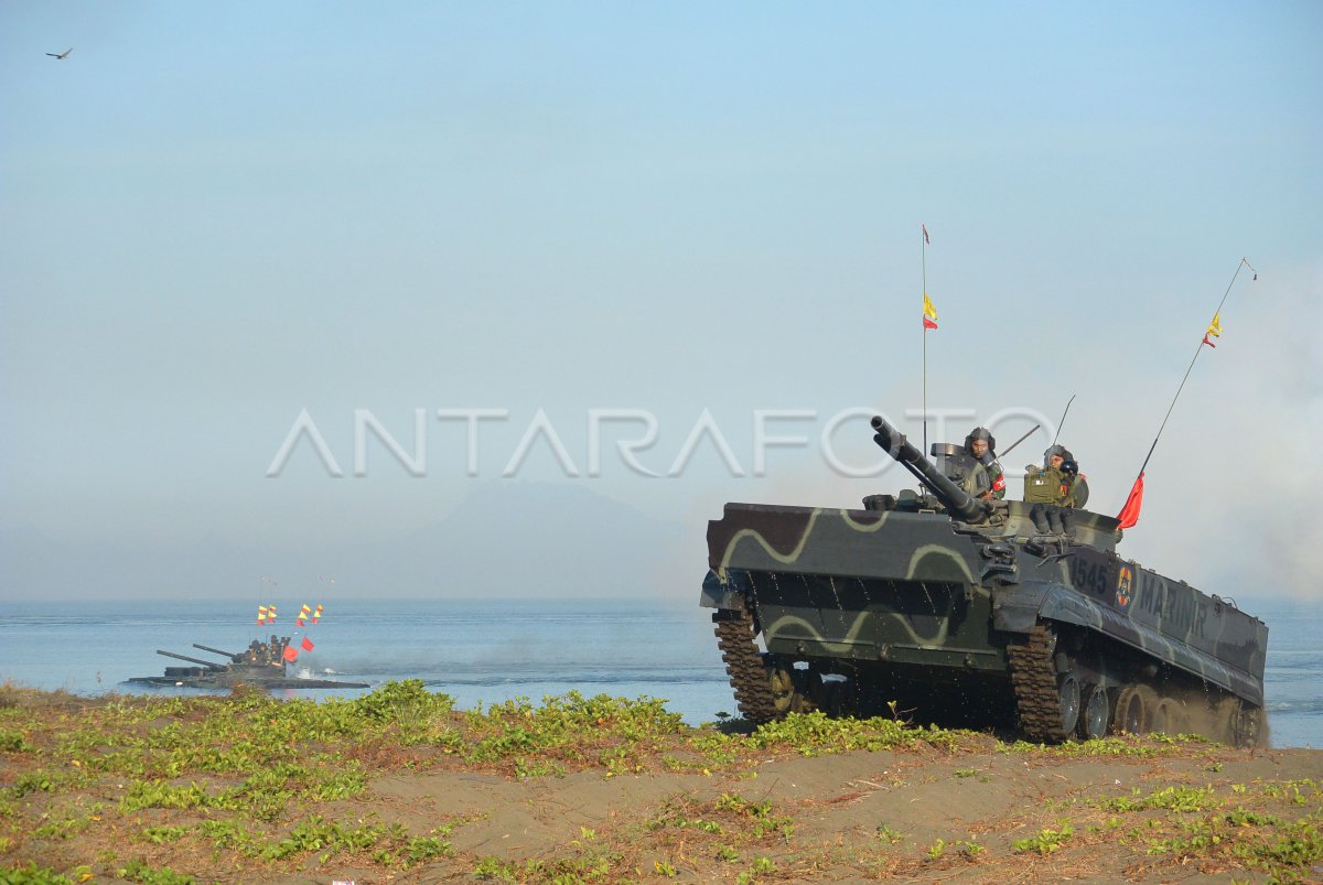 LATIHAN ARMADA JAYA | ANTARA Foto