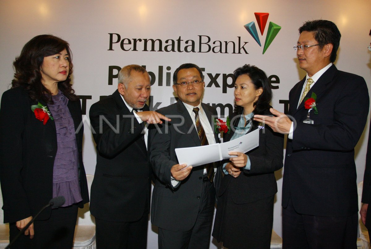 KINERJA PERMATA BANK. | ANTARA Foto