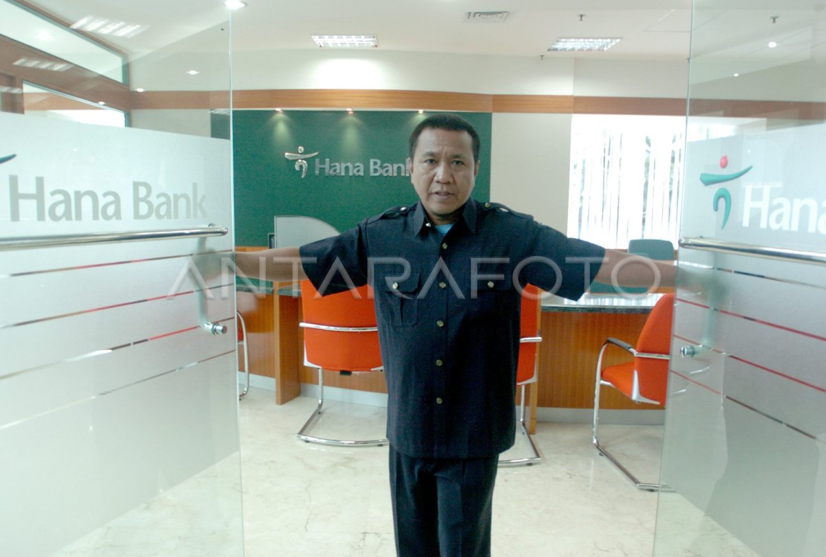 HANA BANK | ANTARA Foto