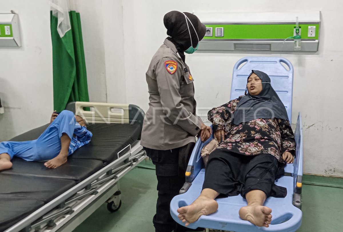 Korban selamat kecelakaan bus ALS di Padang Panjang | ANTARA Foto