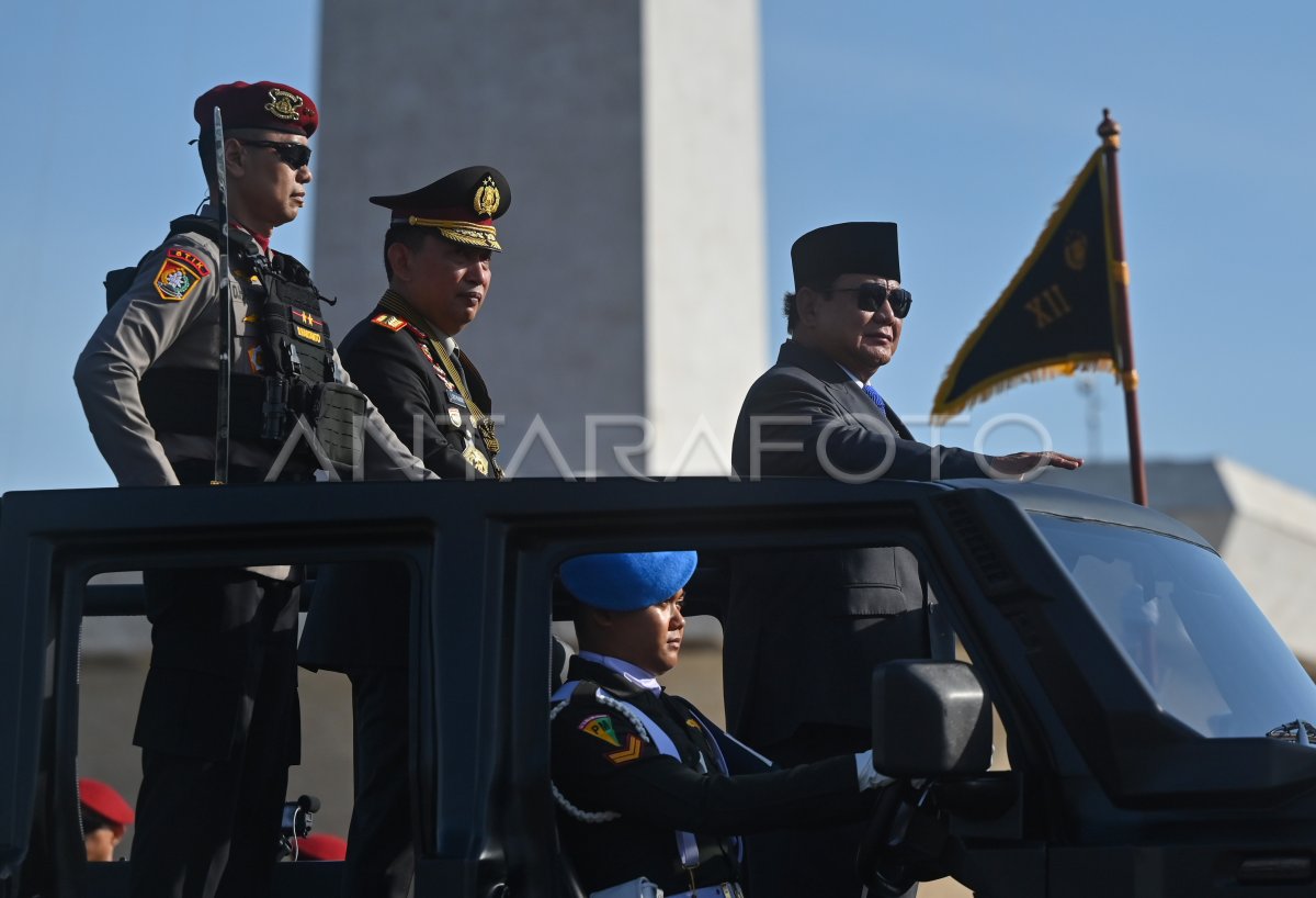 Puncak HUT ke-79 Bhayangkara di Jakarta | ANTARA Foto