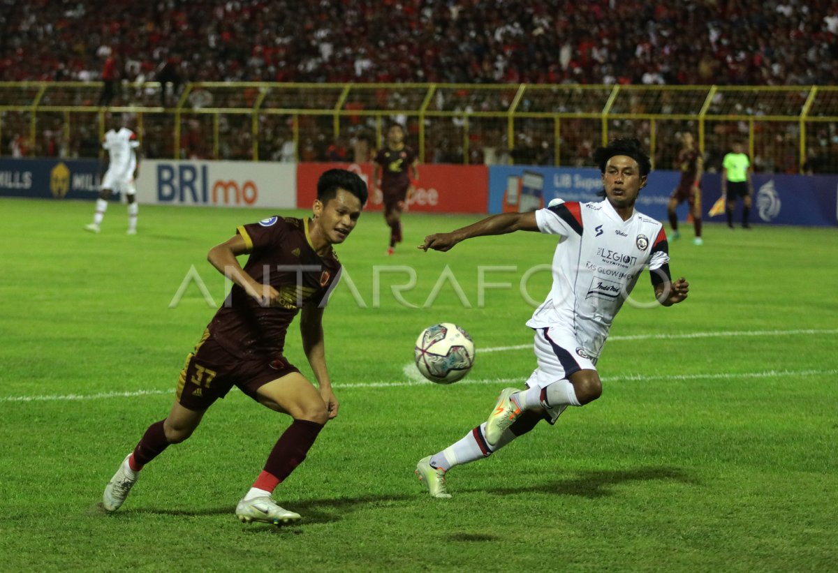 PSM MAKASSAR MENANG MELAWAN AREMA FC | ANTARA Foto PSM MAKASSAR MENANG MELAWAN AREMA FC | ANTARA Foto