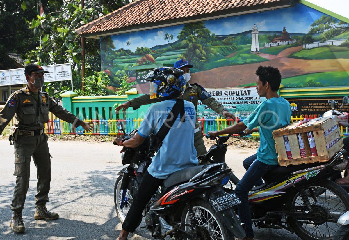 RAZIA PELANGGARAN PROTOKOL KESEHATAN | ANTARA Foto RAZIA PELANGGARAN PROTOKOL KESEHATAN | ANTARA Foto