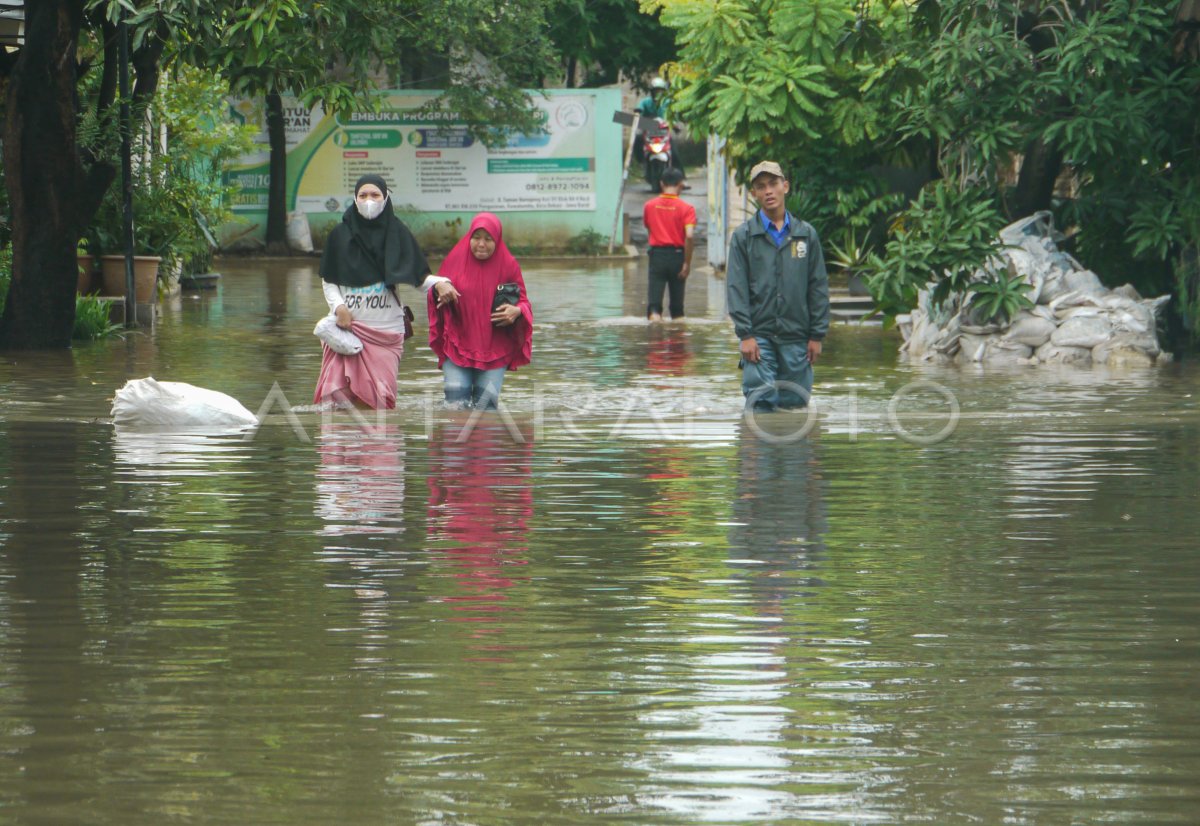 Banjir di Bekasi makin meluas | ANTARA Foto