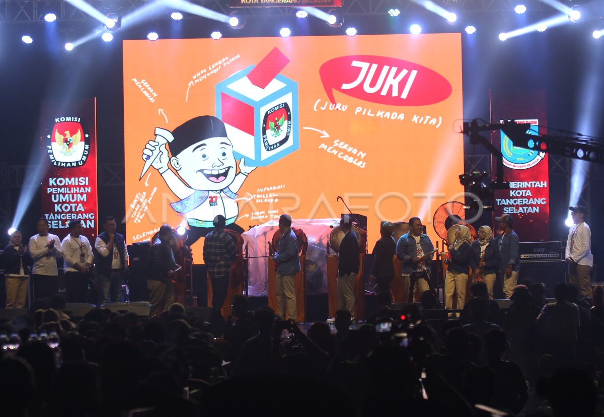 Peluncuran Maskot dan Jingle Pilkada Kota Tangerang Selatan | ANTARA Foto