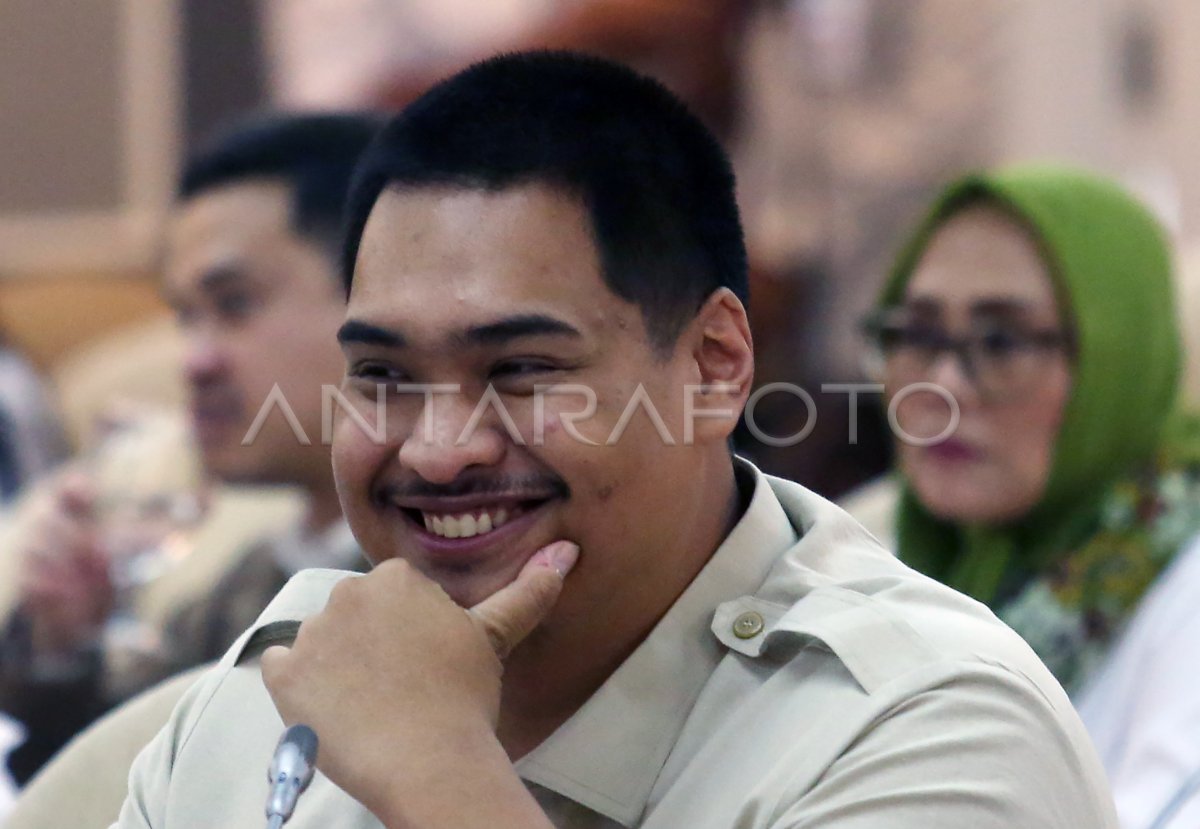 Raker Komisi XIII DPR dengan Menpora dan Kementerian Hukum | ANTARA Foto