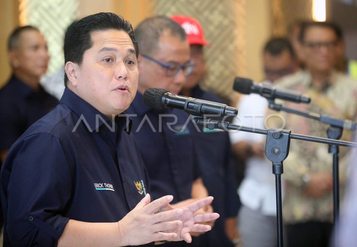 Menteri BUMN tinjau kesiapan terminal khusus umroh | ANTARA Foto