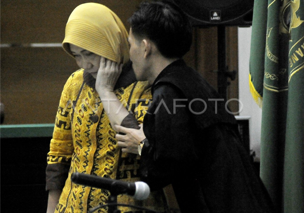 VONIS KORUPSI DANA LAYANAN PASIEN | ANTARA Foto VONIS KORUPSI DANA LAYANAN PASIEN | ANTARA Foto