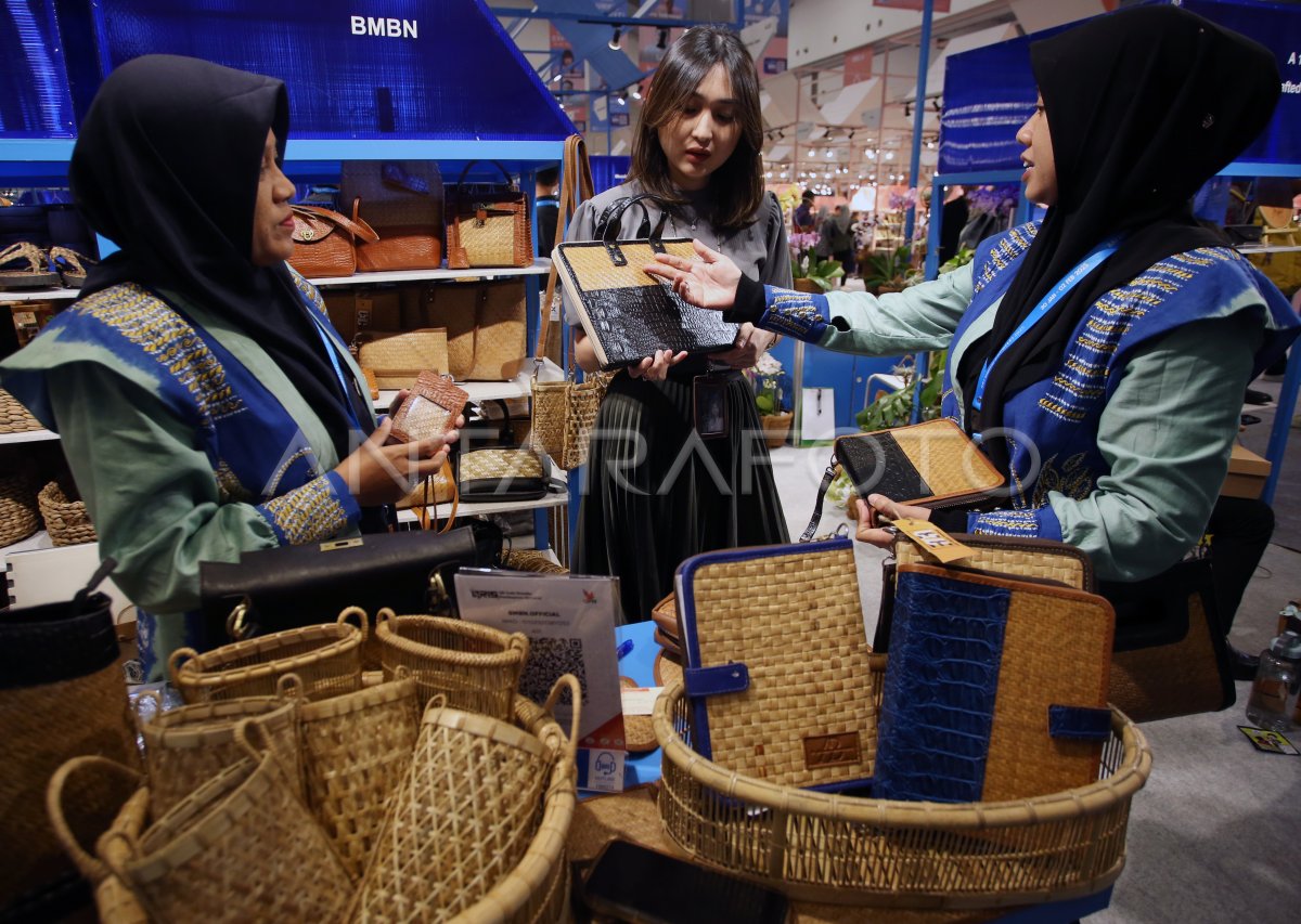 Pameran UMKM Expo(RT) 2025 | ANTARA Foto