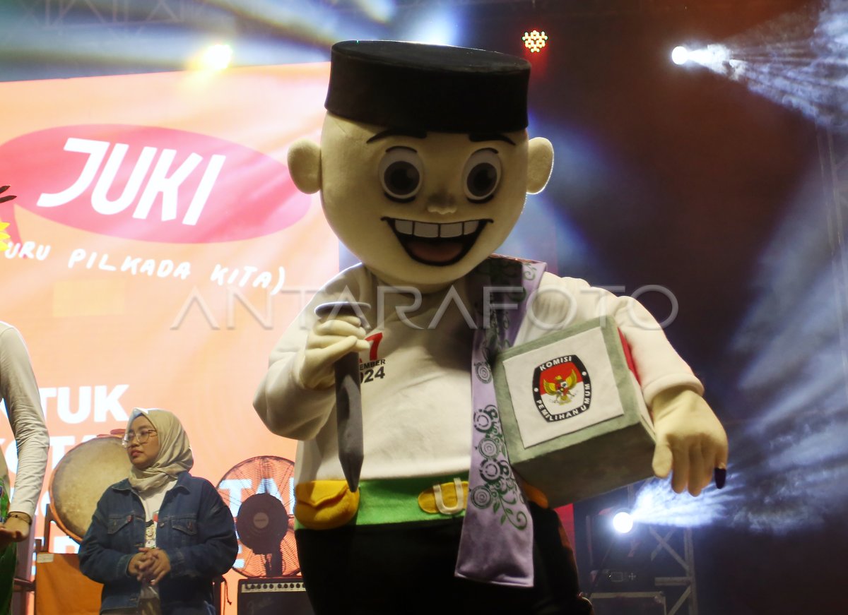 Peluncuran Maskot dan Jingle Pilkada Kota Tangerang Selatan | ANTARA Foto