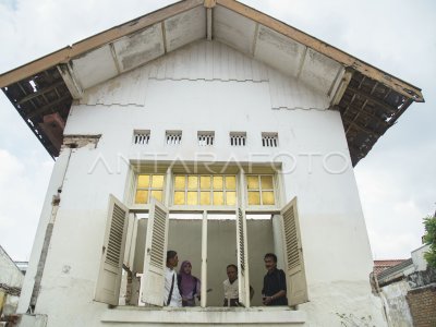 PEMBONGKARAN BANGUNAN CAGAR BUDAYA | ANTARA Foto
