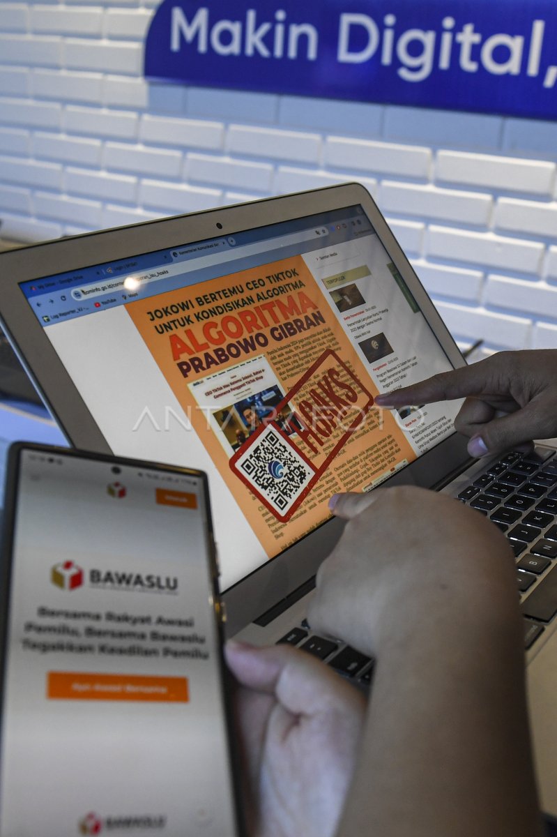 Aplikasi Pengawasan Pemilu 2024 | ANTARA Foto