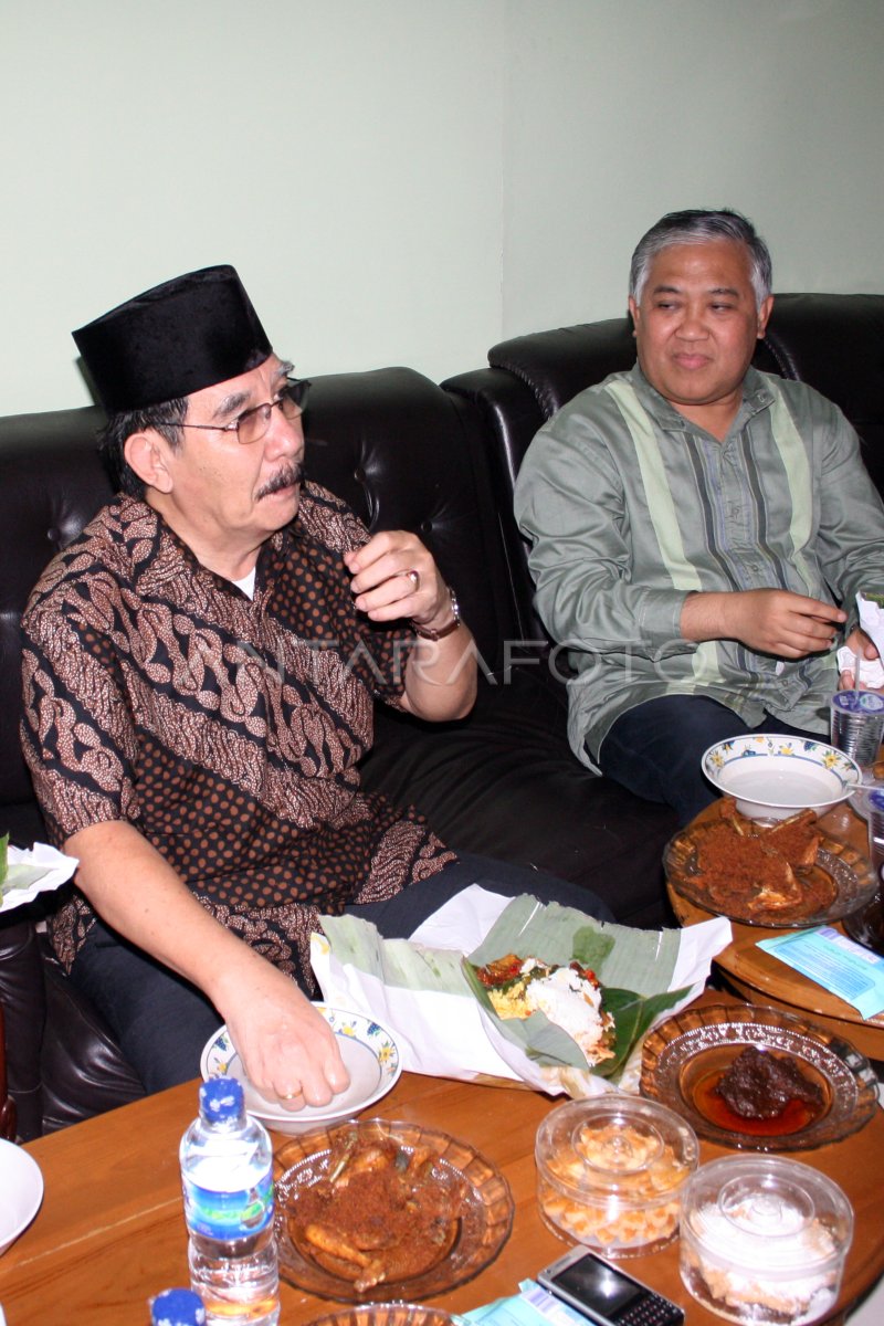 DIN SYAMSUDDIN - ANTASARI | ANTARA Foto DIN SYAMSUDDIN - ANTASARI | ANTARA Foto