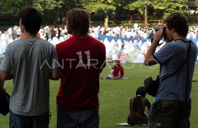SHOLAT IDUL ADHA | ANTARA Foto SHOLAT IDUL ADHA | ANTARA Foto