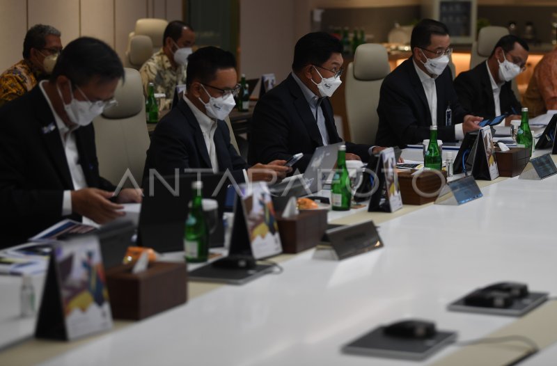 LABA BANK MANDIRI CAPAI RP19,23 TRILIUN | ANTARA Foto LABA BANK MANDIRI CAPAI RP19,23 TRILIUN | ANTARA Foto