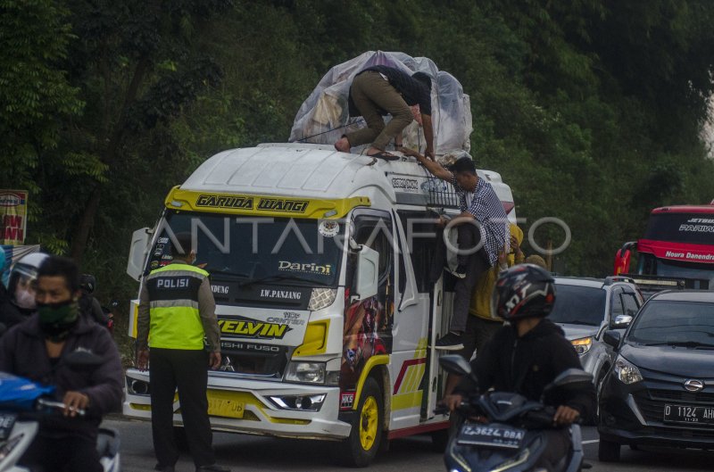 ARUS BALIK JALUR SELATAN JABAR | ANTARA Foto