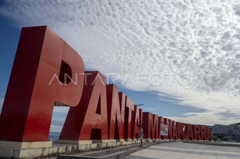 PEMBUKAAN KEMBALI FASILITAS PUBLIK DI SULBAR | ANTARA Foto PEMBUKAAN KEMBALI FASILITAS PUBLIK DI SULBAR | ANTARA Foto