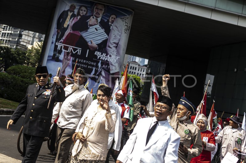 PAWAI HUT KE-77 KEMERDEKAAN RI DI JAKARTA | ANTARA Foto
