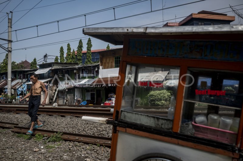 IMBAUAN PENGENDALIAN INFLASI DAMPAK KENAIKAN BBM | ANTARA Foto IMBAUAN PENGENDALIAN INFLASI DAMPAK KENAIKAN BBM | ANTARA Foto