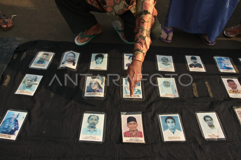 PENYELESAIAN KASUS HAM | ANTARA Foto PENYELESAIAN KASUS HAM | ANTARA Foto